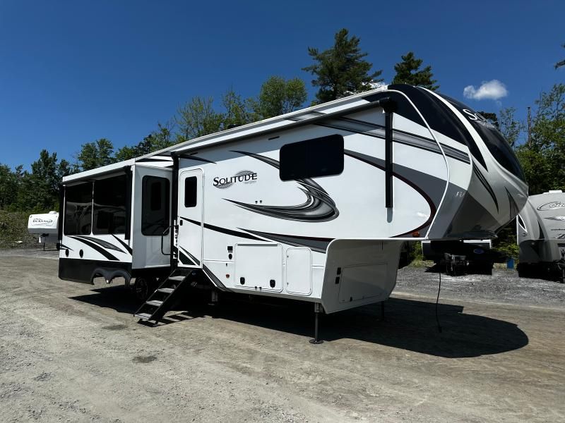 Grand Design Solitude 310GK 2022 B22351A